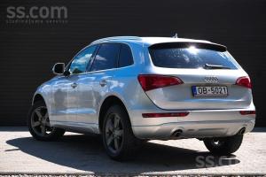 Pelēks Audi Q5 2009 Rīga, ar dzinēja tilpumu 3.00 L un nobraukumu 320 tūkst. km par 8990 €, foto 5 vietnē AUTOMOTO.COM.LV