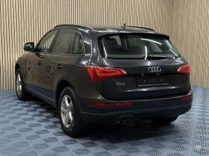Pelēks Audi Q5 2009 Marijampole, ar dzinēja tilpumu 1.97 L un nobraukumu 290 tūkst. km par 8900 €, foto 7 vietnē AUTOMOTO.COM.LV