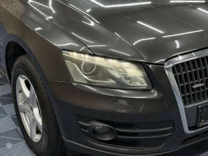 Pelēks Audi Q5 2009 Marijampole, ar dzinēja tilpumu 1.97 L un nobraukumu 290 tūkst. km par 8900 €, foto 31 vietnē AUTOMOTO.COM.LV