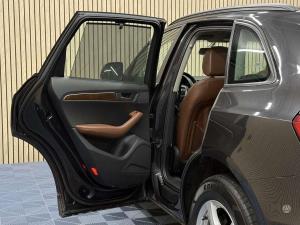 Pelēks Audi Q5 2009 Marijampole, ar dzinēja tilpumu 1.97 L un nobraukumu 290 tūkst. km par 8900 €, foto 32 vietnē AUTOMOTO.COM.LV