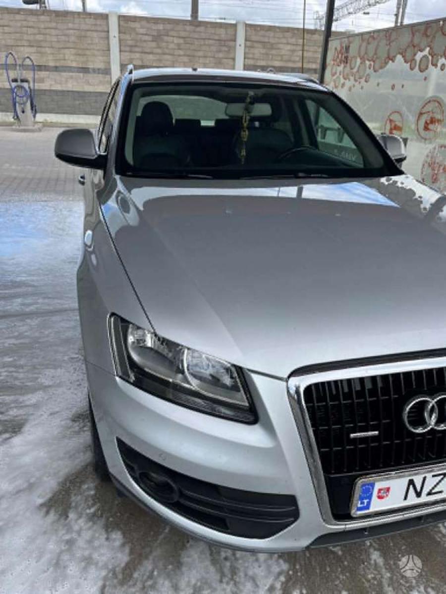 Grey Audi Q5 2009 in Trakai, with an engine capacity of 3.00 L and mileage of 330 thousand km for 6200 €, photo 1 on AUTOMOTO.COM.LV