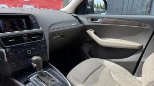 Grey Audi Q5 2009 in Riga, with an engine capacity of 3.00 L and mileage of 321 thousand km for 6950 €, photo 8 on AUTOMOTO.COM.LV