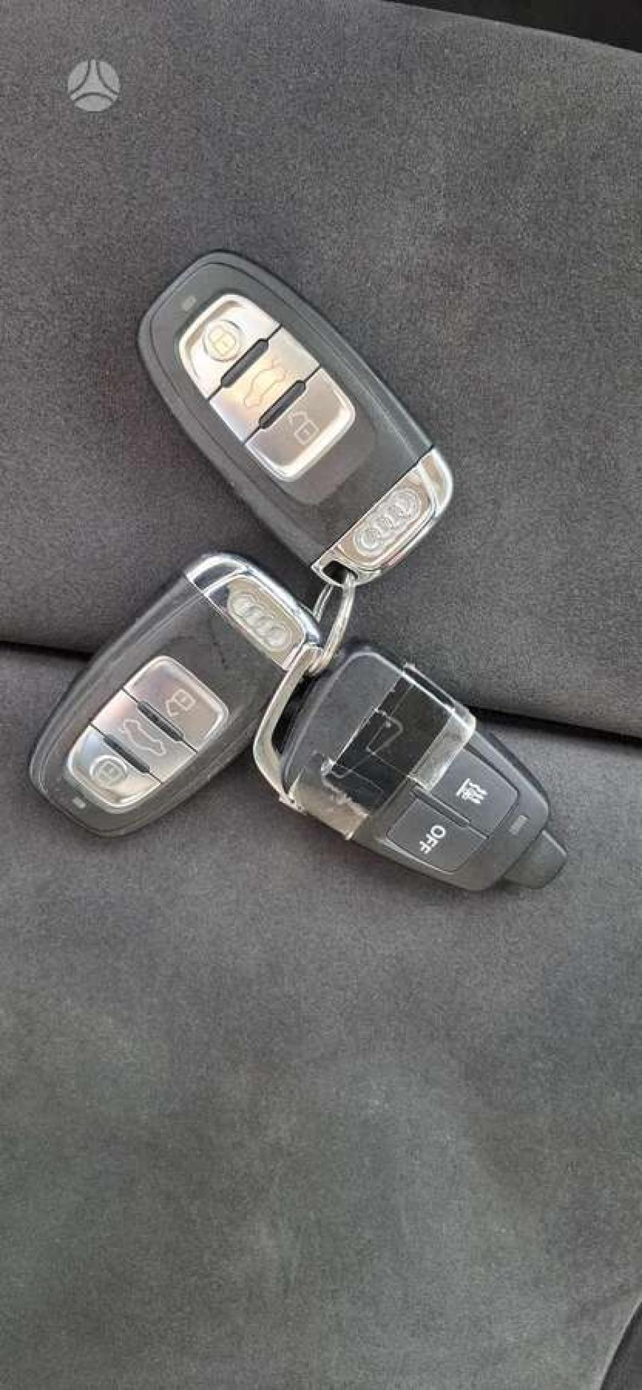 Grey Audi Q5 2009 in Marijampole, with an engine capacity of 1.97 L and mileage of 360 thousand km for 7400 €, photo 23 on AUTOMOTO.COM.LV
