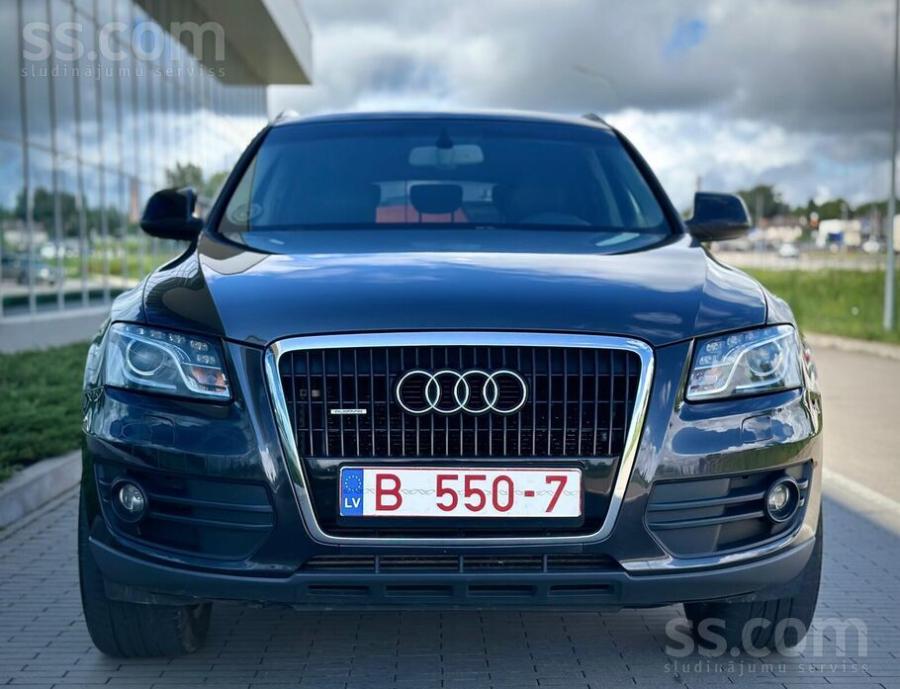 Pelēks Audi Q5 2009 Rēzekne, ar dzinēja tilpumu 3.00 L un nobraukumu 233 tūkst. km par 8990 €, foto 1 vietnē AUTOMOTO.COM.LV