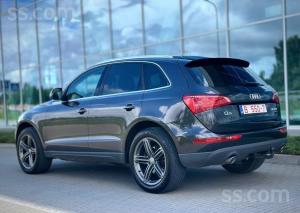 Pelēks Audi Q5 2009 Rēzekne, ar dzinēja tilpumu 3.00 L un nobraukumu 233 tūkst. km par 8990 €, foto 10 vietnē AUTOMOTO.COM.LV