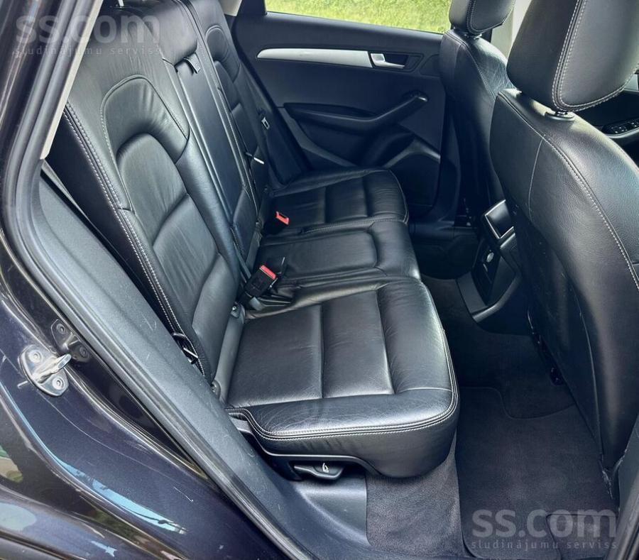 Pelēks Audi Q5 2009 Rēzekne, ar dzinēja tilpumu 3.00 L un nobraukumu 233 tūkst. km par 8990 €, foto 27 vietnē AUTOMOTO.COM.LV