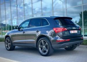 Grey Audi Q5 2009 in Rezekne, with an engine capacity of 3.00 L and mileage of 233 thousand km for 8990 €, photo 6 on AUTOMOTO.COM.LV