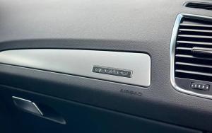 Grey Audi Q5 2009 in Rezekne, with an engine capacity of 3.00 L and mileage of 233 thousand km for 8990 €, photo 16 on AUTOMOTO.COM.LV