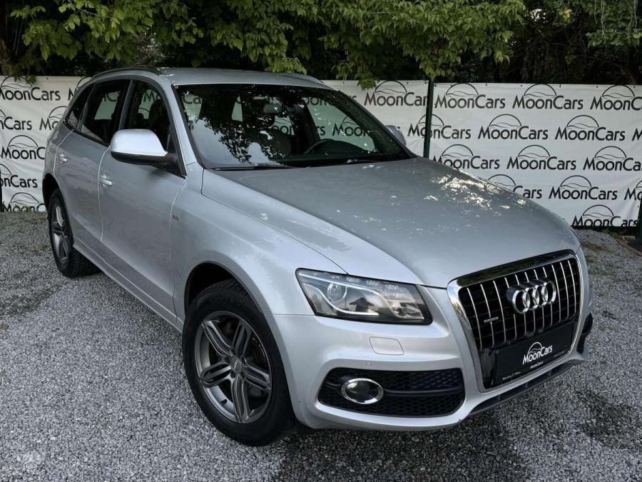 Grey Audi Q5 2009 in Vilnius, with an engine capacity of 2.97 L and mileage of 395 thousand km for 6200 €, photo 4 on AUTOMOTO.COM.LV