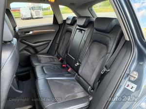 Pelēks Audi Q5 2009 Tallina, ar dzinēja tilpumu 3.00 L un nobraukumu 367 tūkst. km par 8800 €, foto 13 vietnē AUTOMOTO.COM.LV