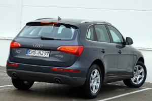 Grey Audi Q5 2009 in Riga, with an engine capacity of 3.00 L and mileage of 278 thousand km for 7600 €, photo 9 on AUTOMOTO.COM.LV