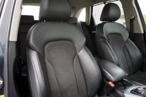 Grey Audi Q5 2009 in Riga, with an engine capacity of 3.00 L and mileage of 278 thousand km for 7600 €, photo 14 on AUTOMOTO.COM.LV