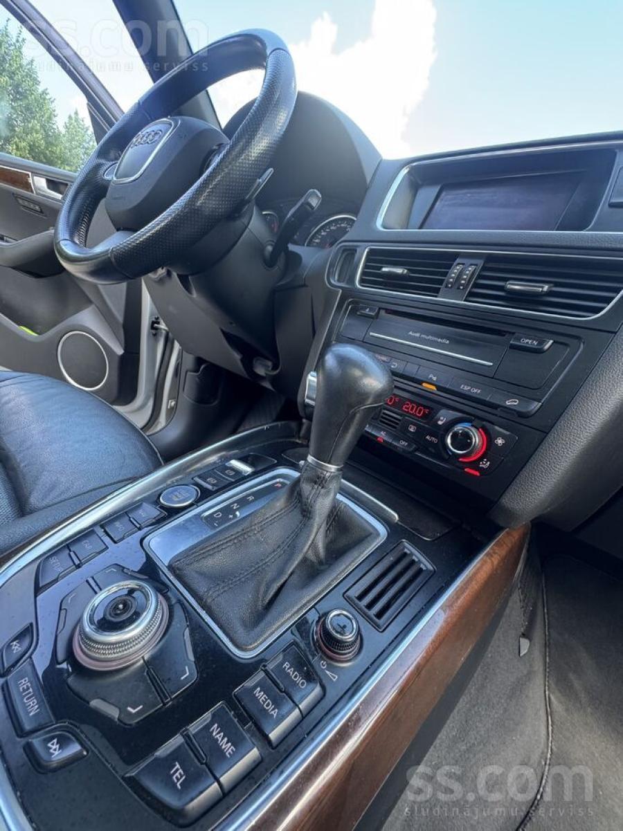 Grey Audi Q5 2009 in Riga, with an engine capacity of 3.00 L and mileage of 340 thousand km for 7390 €, photo 18 on AUTOMOTO.COM.LV