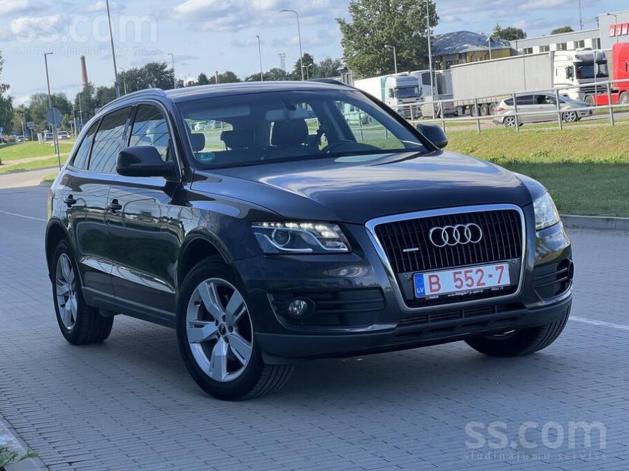 Grey Audi Q5 2009 in Rezekne, with an engine capacity of 3.00 L and mileage of 272 thousand km for 9450 €, photo 4 on AUTOMOTO.COM.LV