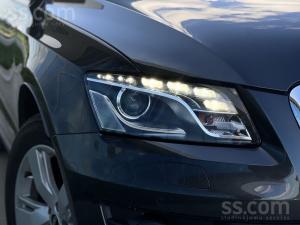 Grey Audi Q5 2009 in Rezekne, with an engine capacity of 3.00 L and mileage of 272 thousand km for 9450 €, photo 5 on AUTOMOTO.COM.LV