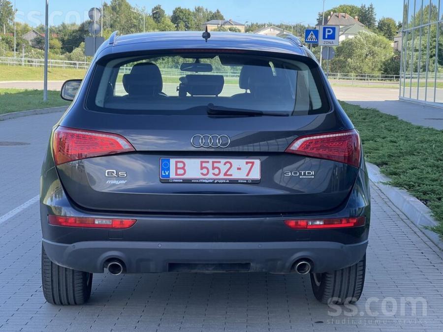 Grey Audi Q5 2009 in Rezekne, with an engine capacity of 3.00 L and mileage of 272 thousand km for 9450 €, photo 7 on AUTOMOTO.COM.LV