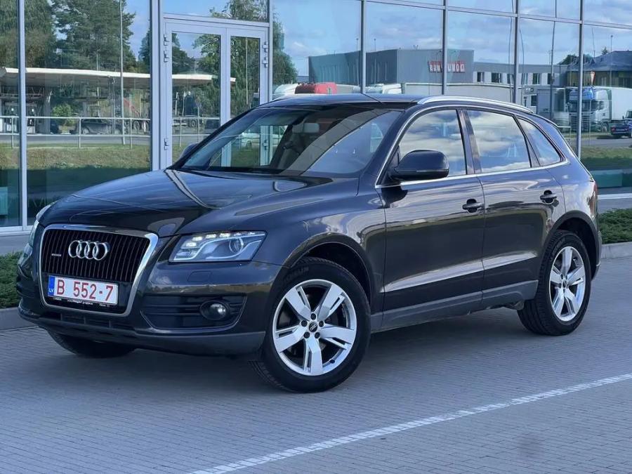 Grey Audi Q5 2009 in Rezekne, with an engine capacity of 3.00 L and mileage of 272 thousand km for 9450 €, photo 3 on AUTOMOTO.COM.LV