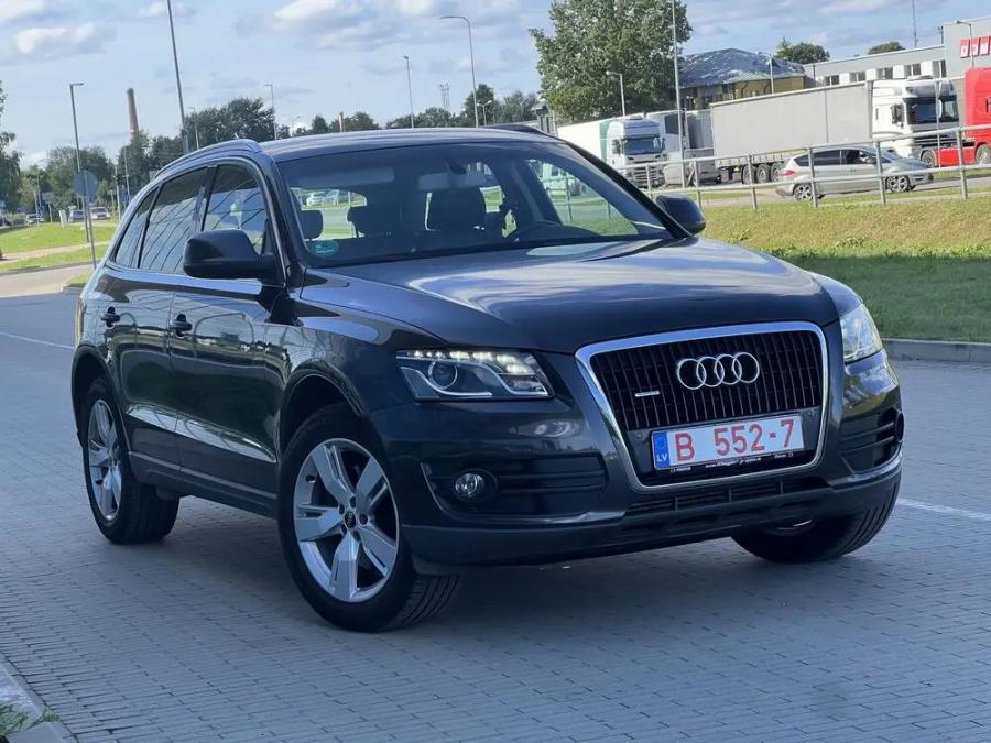 Grey Audi Q5 2009 in Rezekne, with an engine capacity of 3.00 L and mileage of 272 thousand km for 9450 €, photo 4 on AUTOMOTO.COM.LV