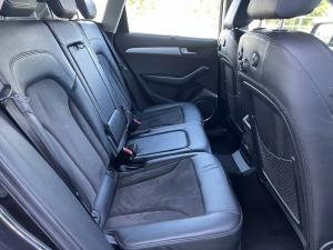 Grey Audi Q5 2009 in Rezekne, with an engine capacity of 3.00 L and mileage of 272 thousand km for 9450 €, photo 15 on AUTOMOTO.COM.LV