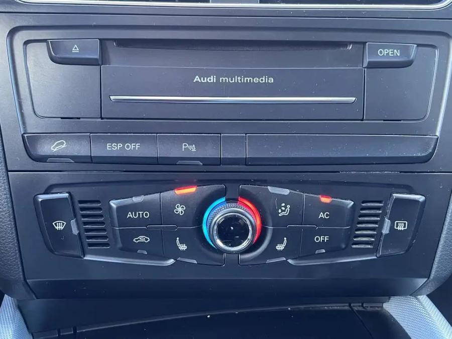 Grey Audi Q5 2009 in Rezekne, with an engine capacity of 3.00 L and mileage of 272 thousand km for 9450 €, photo 21 on AUTOMOTO.COM.LV