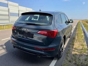 Pelēks Audi Q5 2009 Marijampole, ar dzinēja tilpumu 1.98 L un nobraukumu 161 tūkst. km par 7490 €, foto 7 vietnē AUTOMOTO.COM.LV