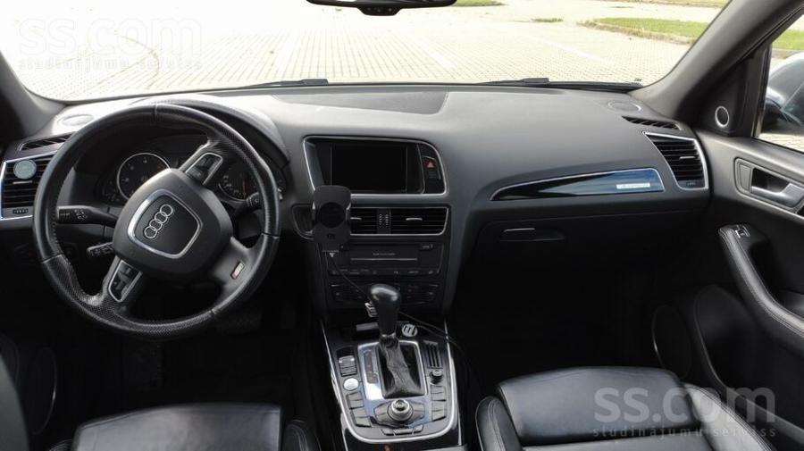Grey Audi Q5 2009 in Jurmala, with an engine capacity of 3.00 L and mileage of 291 thousand km for 8990 €, photo 17 on AUTOMOTO.COM.LV