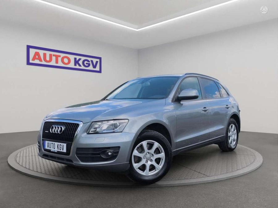 Pelēks Audi Q5 2009 Viļņa, ar dzinēja tilpumu 3.00 L un nobraukumu 314 tūkst. km par 5999 €, foto 1 vietnē AUTOMOTO.COM.LV
