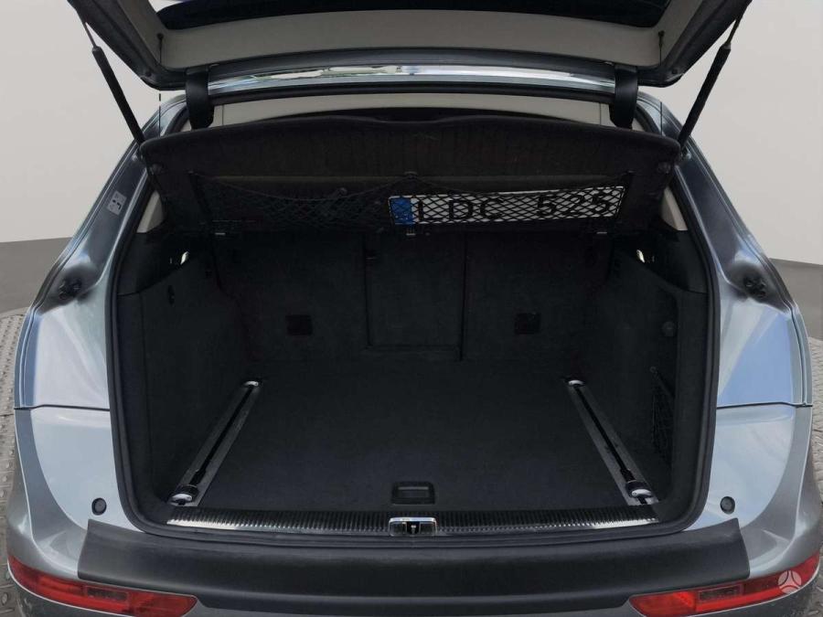 Pelēks Audi Q5 2009 Viļņa, ar dzinēja tilpumu 3.00 L un nobraukumu 314 tūkst. km par 5999 €, foto 12 vietnē AUTOMOTO.COM.LV