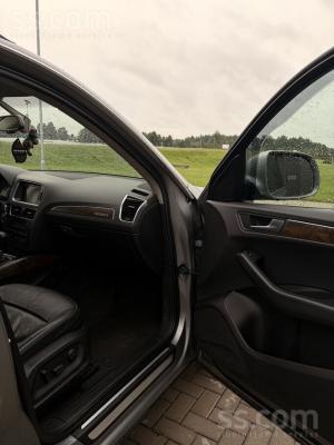 Grey Audi Q5 2009 in Talsi, with an engine capacity of 3.00 L and mileage of 391 thousand km for 5800 €, photo 9 on AUTOMOTO.COM.LV