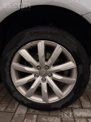 Grey Audi Q5 2009 in Talsi, with an engine capacity of 3.00 L and mileage of 391 thousand km for 5800 €, photo 17 on AUTOMOTO.COM.LV