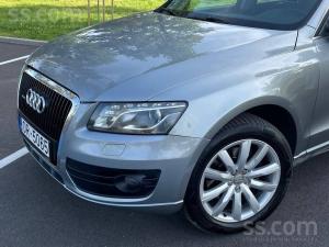 Grey Audi Q5 2009 in Riga, with an engine capacity of 3.00 L and mileage of 290 thousand km for 8590 €, photo 4 on AUTOMOTO.COM.LV