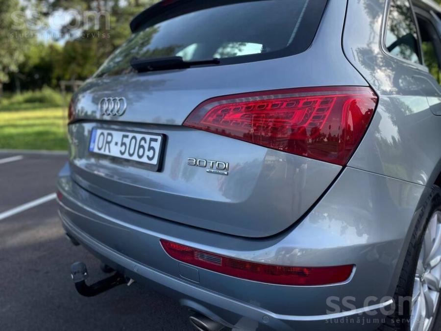 Grey Audi Q5 2009 in Riga, with an engine capacity of 3.00 L and mileage of 290 thousand km for 8590 €, photo 8 on AUTOMOTO.COM.LV