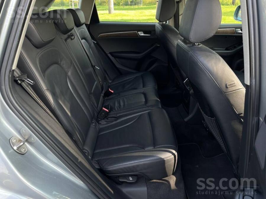Grey Audi Q5 2009 in Riga, with an engine capacity of 3.00 L and mileage of 290 thousand km for 8590 €, photo 24 on AUTOMOTO.COM.LV