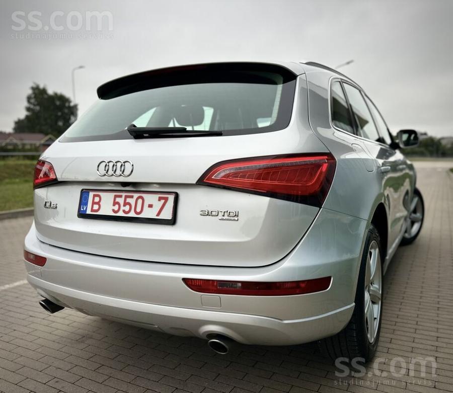 Pelēks Audi Q5 2009 Rēzekne, ar dzinēja tilpumu 3.00 L un nobraukumu 264 tūkst. km par 8990 €, foto 7 vietnē AUTOMOTO.COM.LV