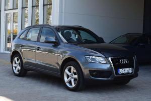 Grey Audi Q5 2009 in Vilnius, with an engine capacity of 2.97 L and mileage of 304 thousand km for 8350 €, photo 6 on AUTOMOTO.COM.LV