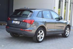 Grey Audi Q5 2009 in Vilnius, with an engine capacity of 2.97 L and mileage of 304 thousand km for 8350 €, photo 7 on AUTOMOTO.COM.LV