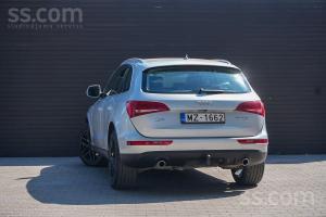 Grey Audi Q5 2009 in Riga, with an engine capacity of 3.00 L and mileage of 273 thousand km for 8990 €, photo 5 on AUTOMOTO.COM.LV