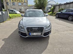 Pelēks Audi Q5 2009 Rīga, ar dzinēja tilpumu 2.00 L un nobraukumu 358 tūkst. km par 7790 €, foto 4 vietnē AUTOMOTO.COM.LV