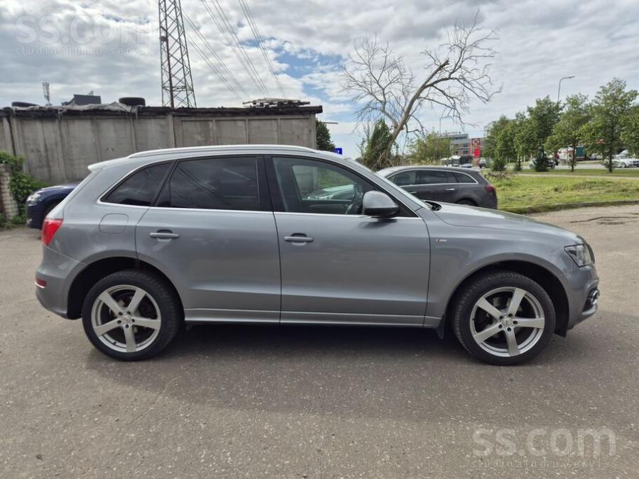 Pelēks Audi Q5 2009 Rīga, ar dzinēja tilpumu 2.00 L un nobraukumu 358 tūkst. km par 7790 €, foto 6 vietnē AUTOMOTO.COM.LV