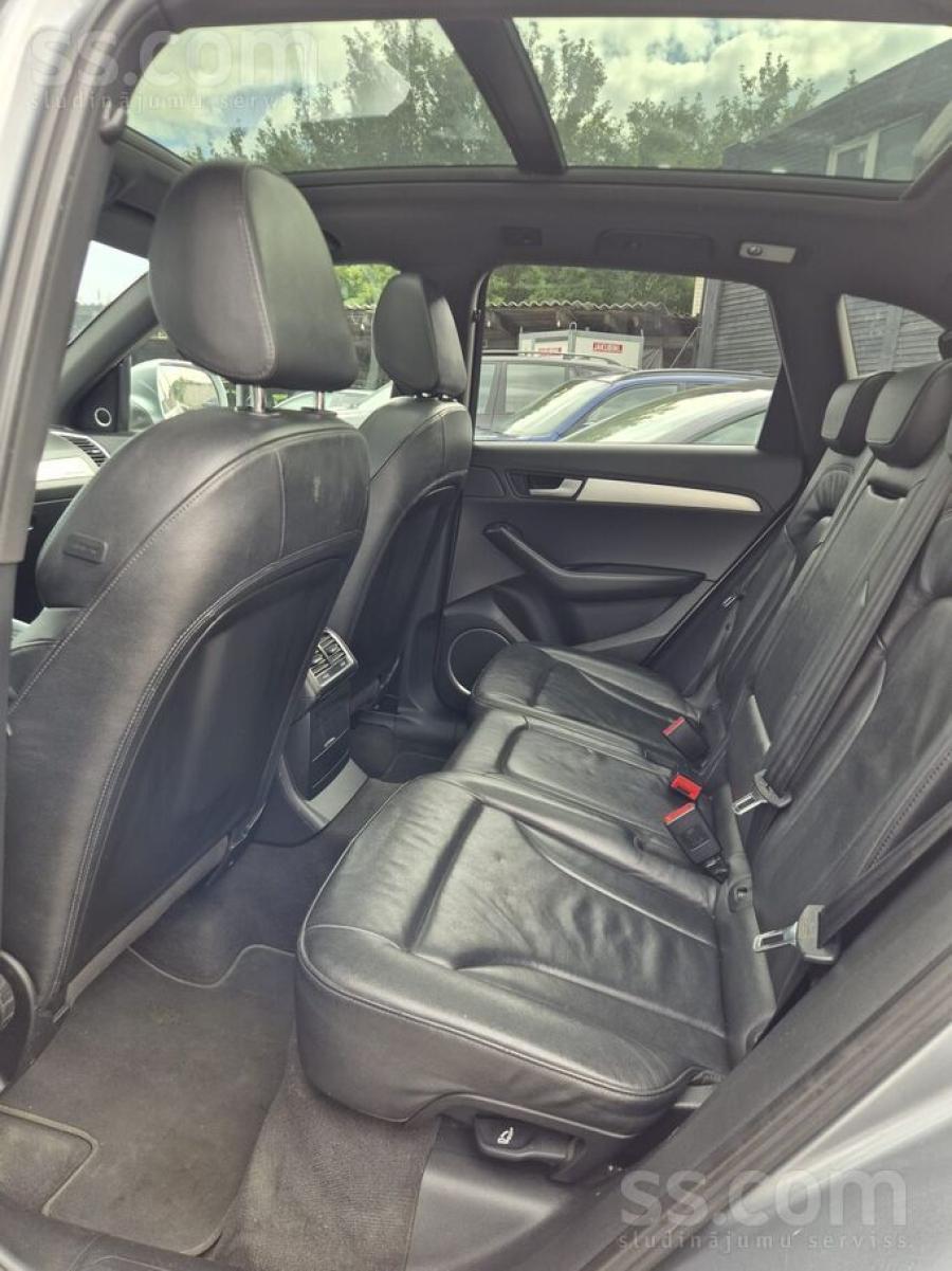 Pelēks Audi Q5 2009 Rīga, ar dzinēja tilpumu 2.00 L un nobraukumu 358 tūkst. km par 7790 €, foto 11 vietnē AUTOMOTO.COM.LV