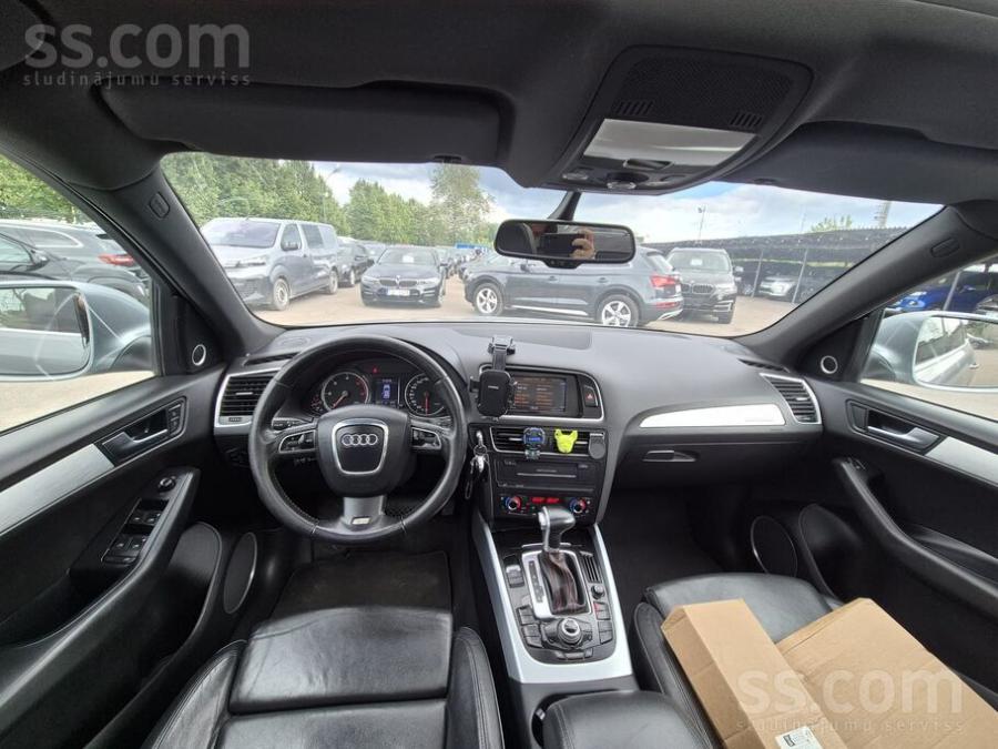 Pelēks Audi Q5 2009 Rīga, ar dzinēja tilpumu 2.00 L un nobraukumu 358 tūkst. km par 7790 €, foto 12 vietnē AUTOMOTO.COM.LV