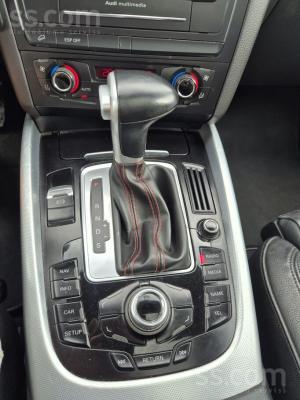 Pelēks Audi Q5 2009 Rīga, ar dzinēja tilpumu 2.00 L un nobraukumu 358 tūkst. km par 7790 €, foto 16 vietnē AUTOMOTO.COM.LV