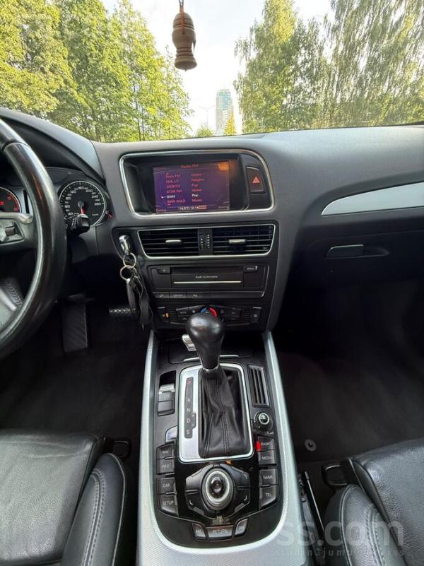 Grey Audi Q5 2009 in Riga, with an engine capacity of 3.00 L and mileage of 0 thousand km for 6500 €, photo 6 on AUTOMOTO.COM.LV