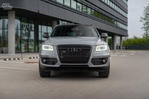 Grey Audi Q5 2009 in Plunge, with an engine capacity of 3.00 L and mileage of 355 thousand km for 9500 €, photo 4 on AUTOMOTO.COM.LV