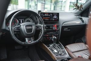 Grey Audi Q5 2009 in Plunge, with an engine capacity of 3.00 L and mileage of 355 thousand km for 9500 €, photo 10 on AUTOMOTO.COM.LV