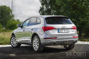 Grey Audi Q5 2009 in Riga, with an engine capacity of 3.00 L and mileage of 392 thousand km for 7390 €, photo 5 on AUTOMOTO.COM.LV