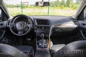 Grey Audi Q5 2009 in Riga, with an engine capacity of 3.00 L and mileage of 392 thousand km for 7390 €, photo 11 on AUTOMOTO.COM.LV