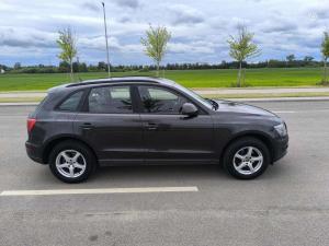 Pelēks Audi Q5 2009 Marijampole, ar dzinēja tilpumu 1.97 L un nobraukumu 290 tūkst. km par 7500 €, foto 7 vietnē AUTOMOTO.COM.LV