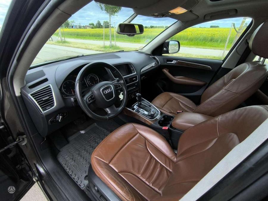 Pelēks Audi Q5 2009 Marijampole, ar dzinēja tilpumu 1.97 L un nobraukumu 290 tūkst. km par 7500 €, foto 12 vietnē AUTOMOTO.COM.LV