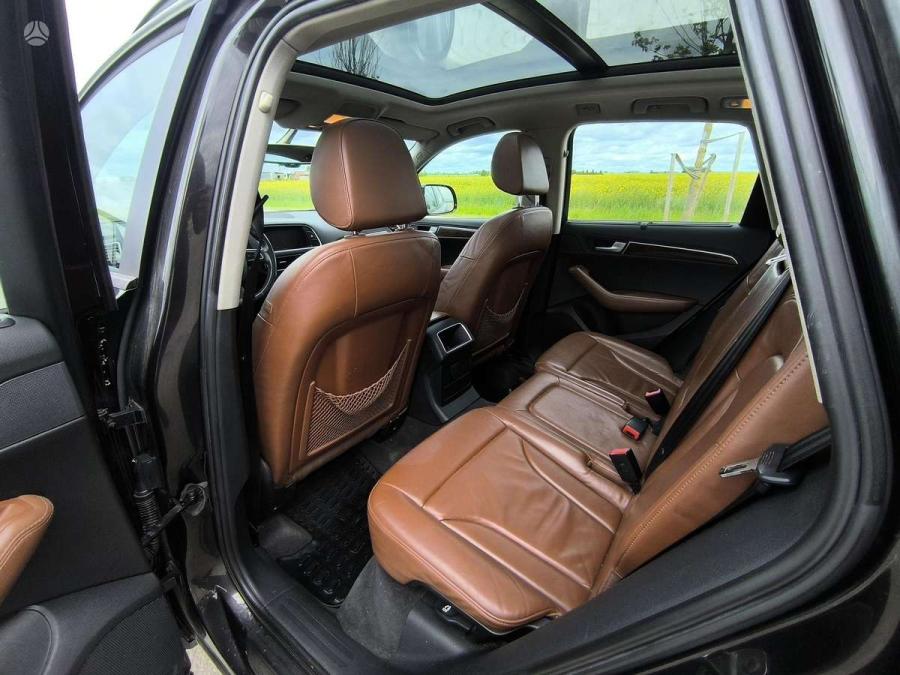 Pelēks Audi Q5 2009 Marijampole, ar dzinēja tilpumu 1.97 L un nobraukumu 290 tūkst. km par 7500 €, foto 13 vietnē AUTOMOTO.COM.LV